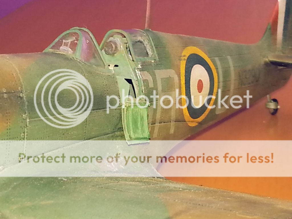 Revell 1/32 Supermarine Sptifire Mk1a N3290 GR-U. - Ready for ...